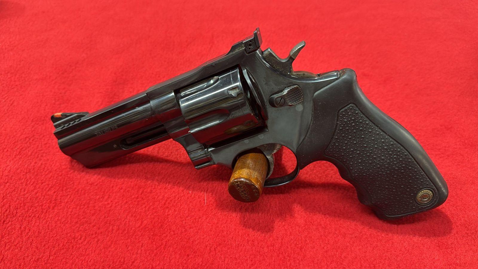 .: Armería Gunshop :. | Taurus 44 - Revólveres usados